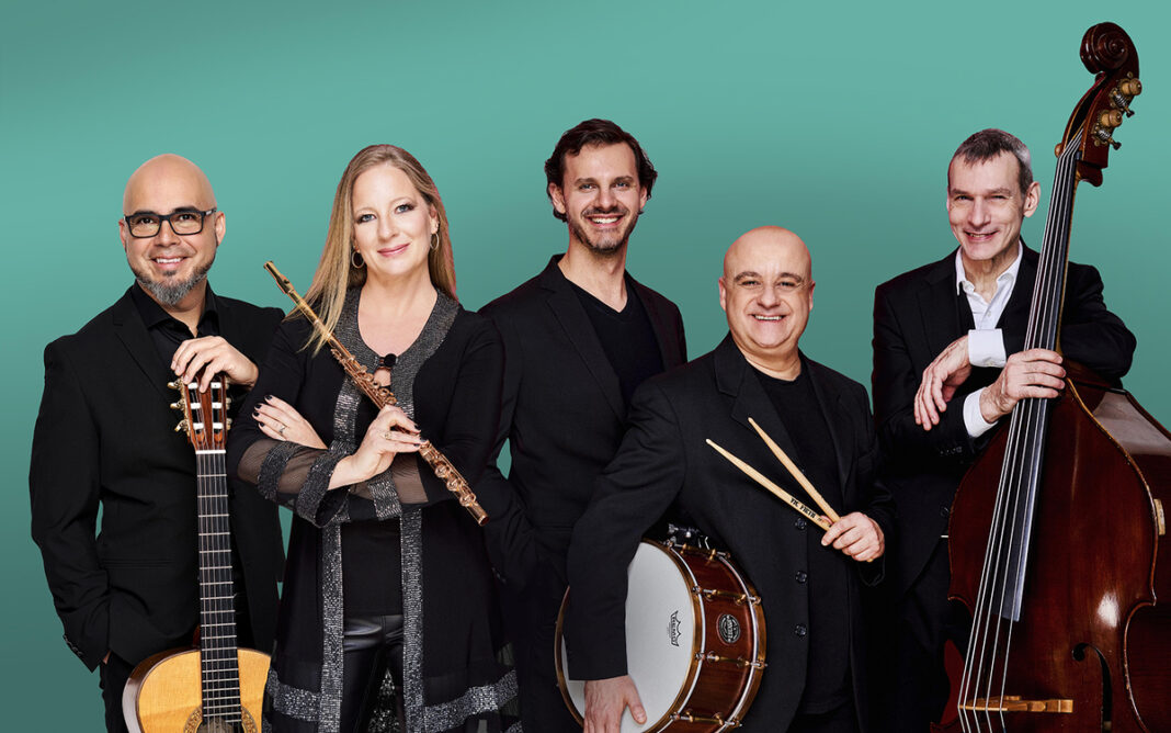 Nadia Labrie rend hommage à Claude Bolling à la Salle Cortot Salle ...