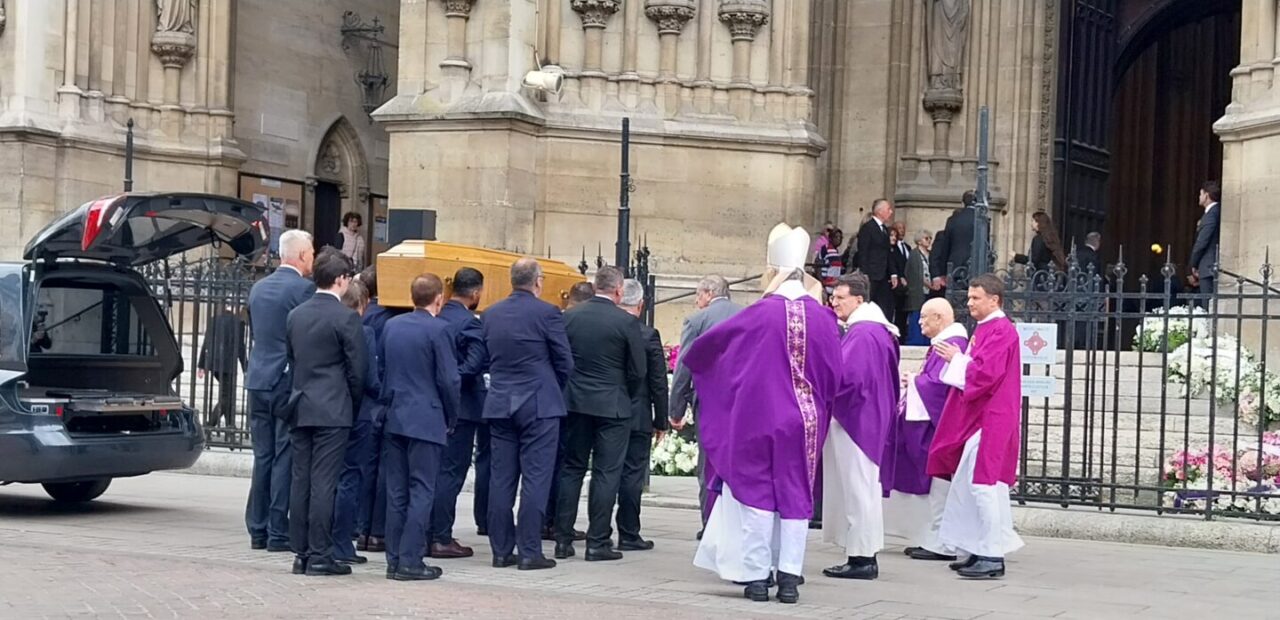Bernadette Chirac. À Sainte-Clotilde, Paris dit adieu à une figure de ...